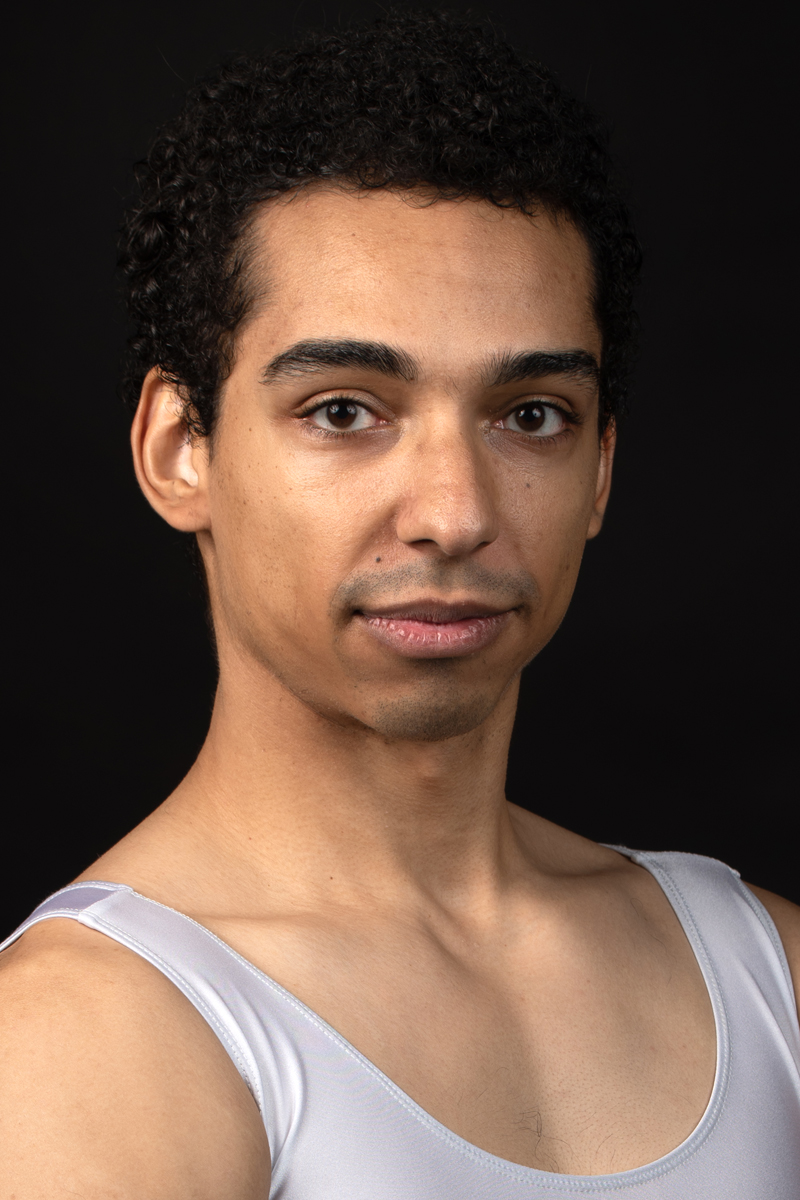 What's in Your Dance Bag? | Ballet Arizona