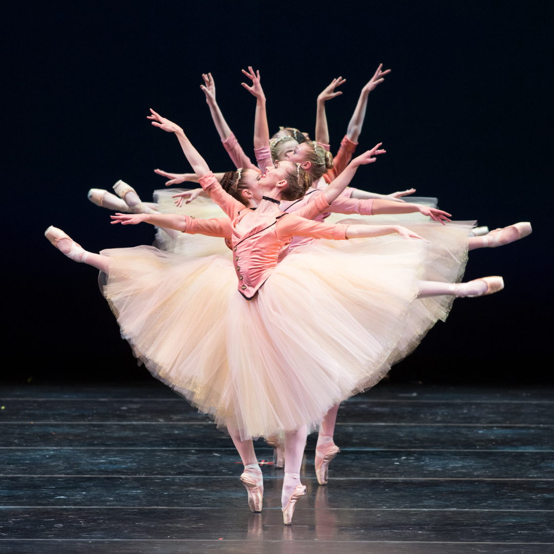 Haute Couture Takes Center Stage at Fashion & Fizz | Ballet Arizona